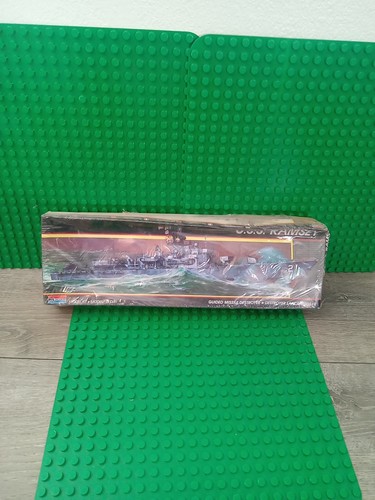 Vintage 1987 Monogram U.S.S. Ramsey Guided Missile Destroyer Model Ship ...