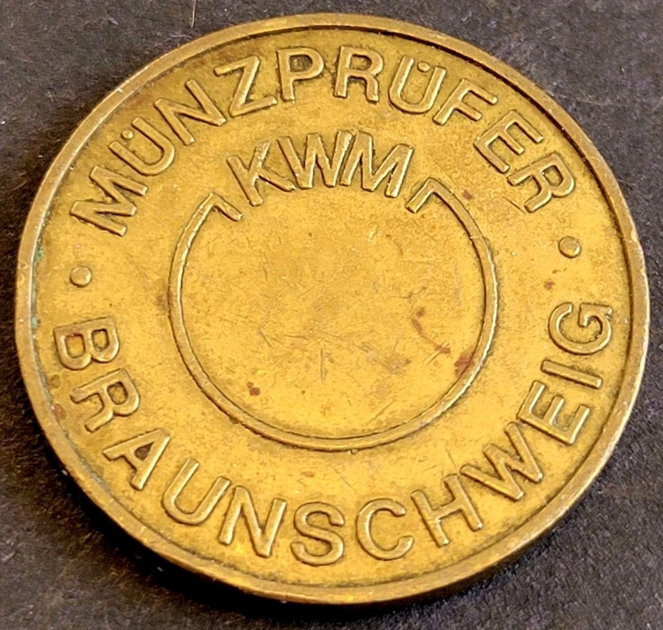 Vintage Classic Karl W. Muller KG. "KWM" Munzprufer Braunschweig Token ...