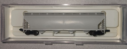 N Scale Atlas Undecorated Centerflow Hopper 4 Bay MPN 3950 | eBay