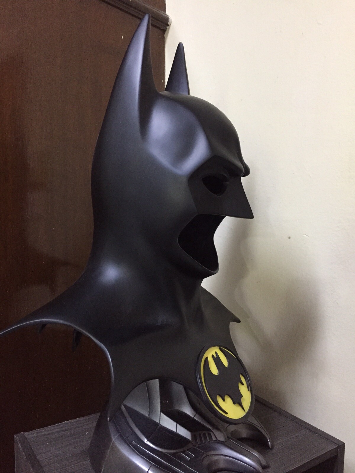 Officially Licenced Batman 1989 1:1 Life Size Michael Keaton Cowl by ...