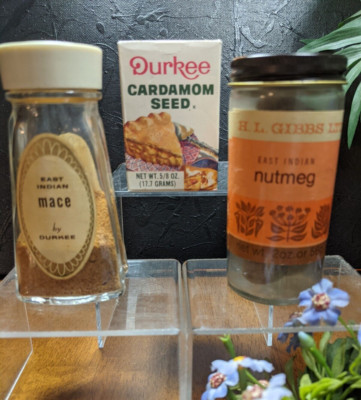 Lot 3 VINTAGE Durkee's Spice CARDAMOM SEED BOX & MACE BOTTLE, GIBBS ...