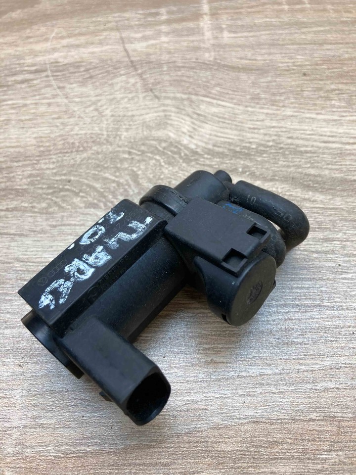 059906628B Audi A4 Vacuum pump Solenoid Control Valve OE | eBay Australia