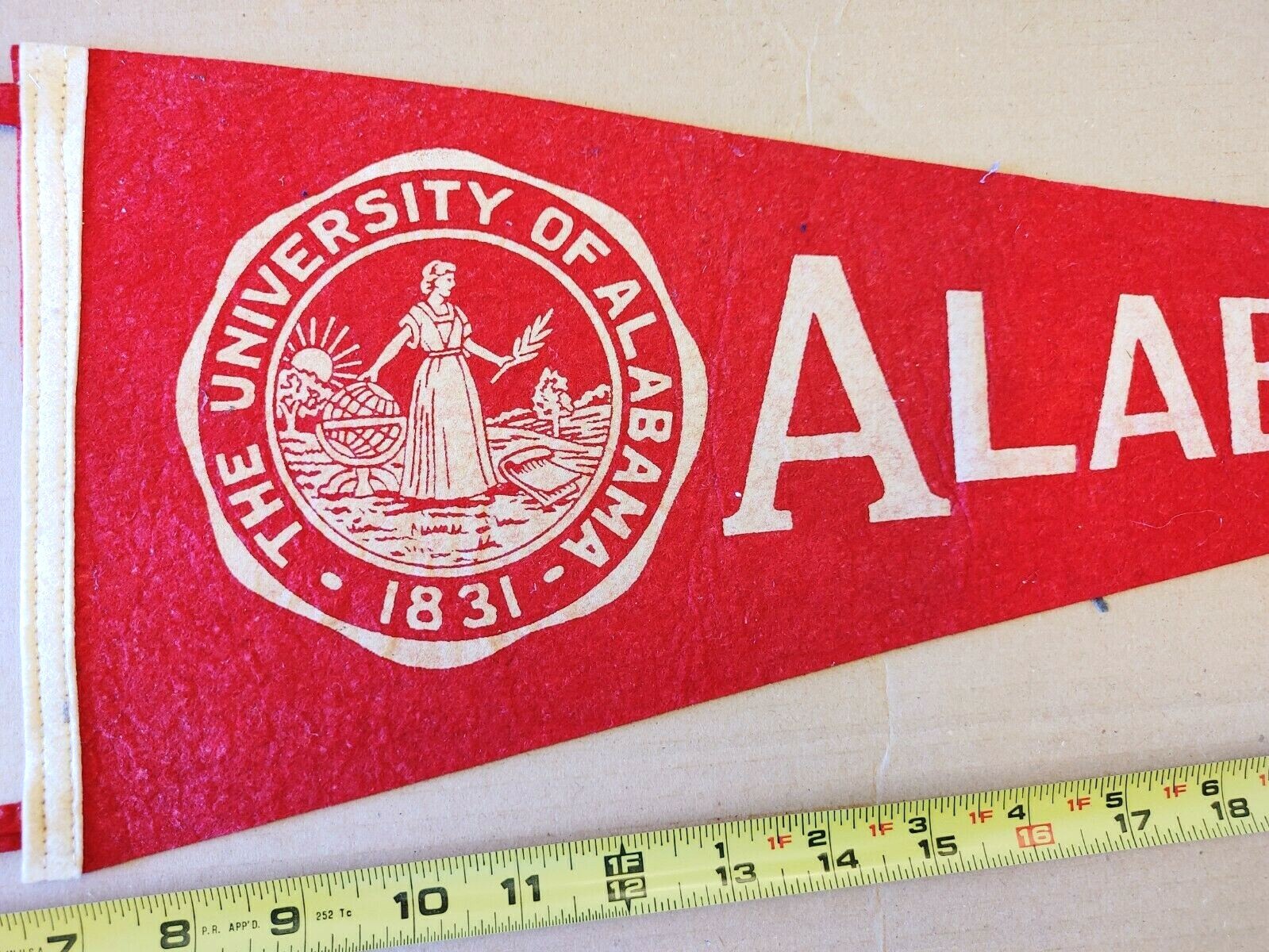 VINTAGE UNIVERSITY OF ALABAMA FELT PENNANT 22.5" {CM480} | eBay