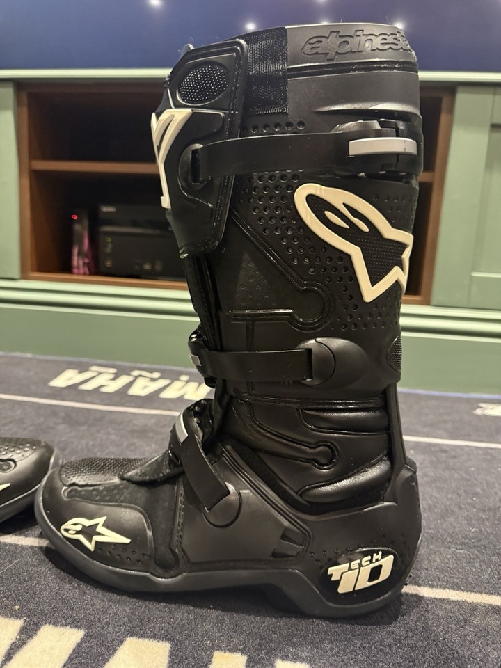 Alpinestars Tech 10 Size 10 | eBay UK