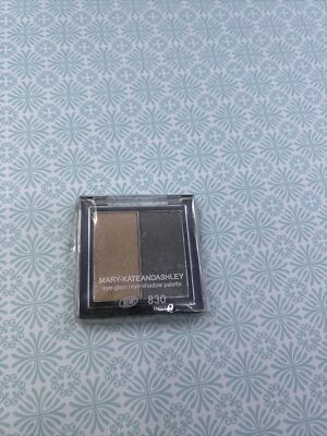 Mary-Kate and Ashley Eye Glam Eyeshadow #830 Envy Gold Brown | eBay