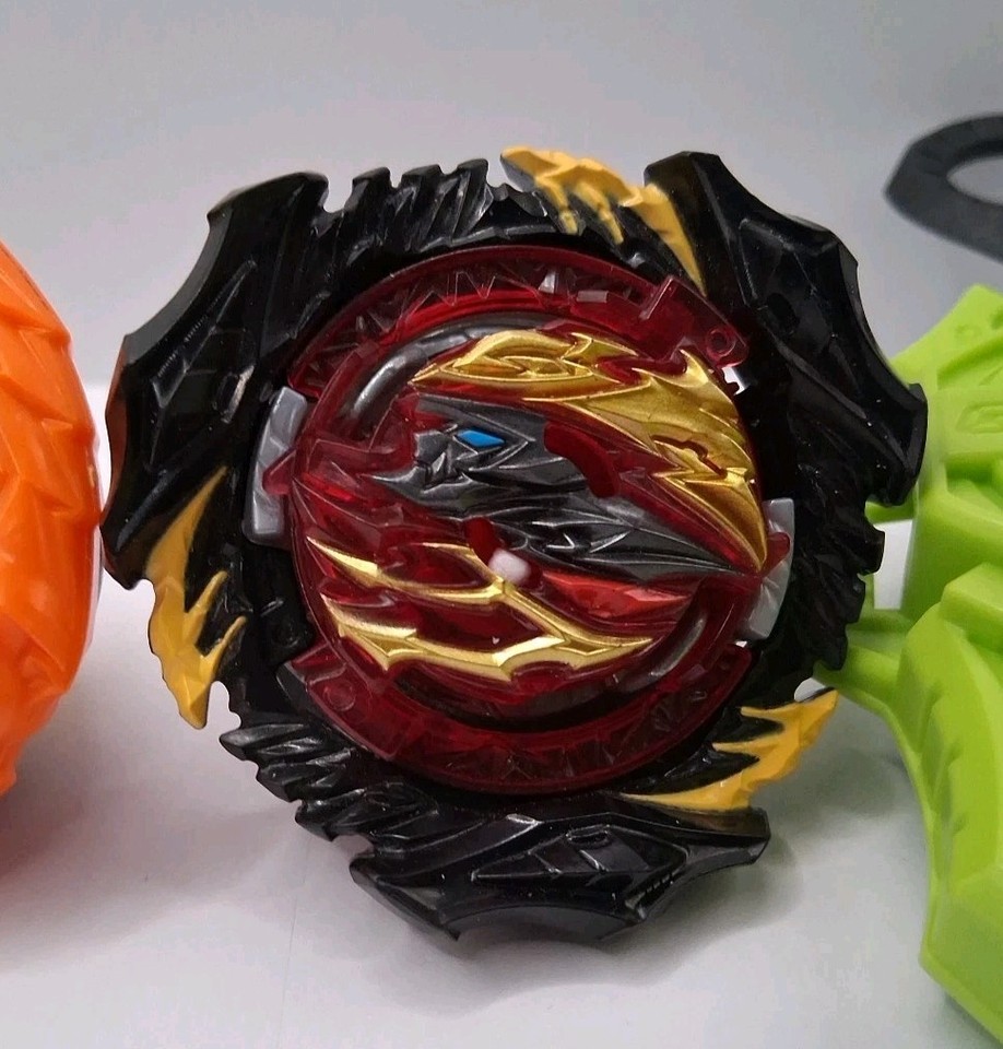 Beyblade Burst Thunder Edge Set - Lightning Pandora & Divine Evo ...