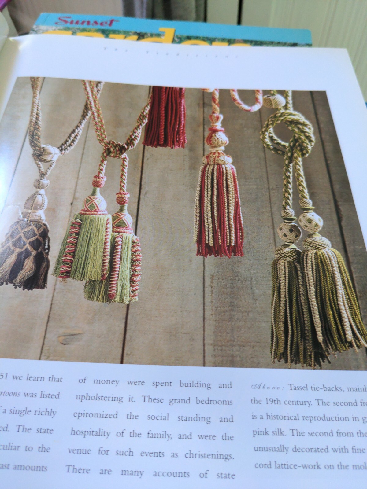 The Tassels Book : An Inspirational Guide to Tassels and Tassel-Making ...