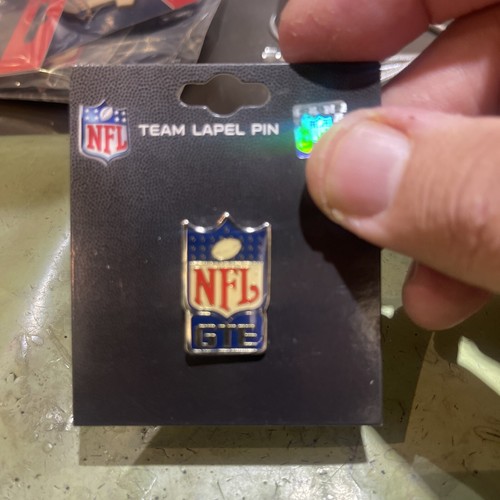 VINTAGE NFL / GTE Logo Pin PETER DAVID NFL | eBay