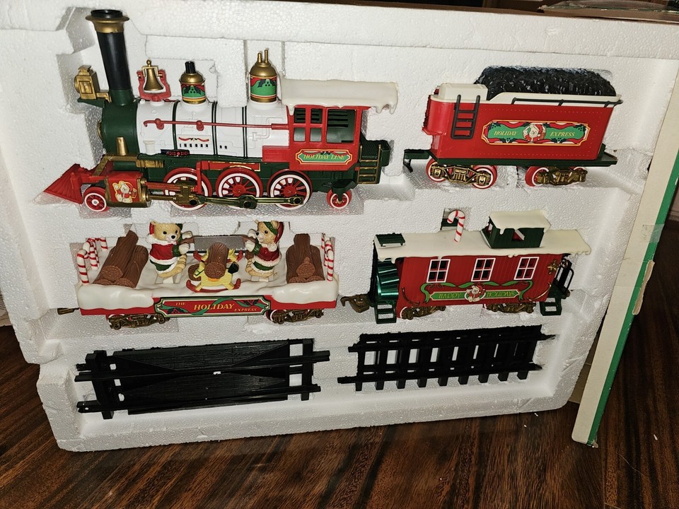 Vintage 1995 The Holiday Express Musical Train Set In Box-Complete ...