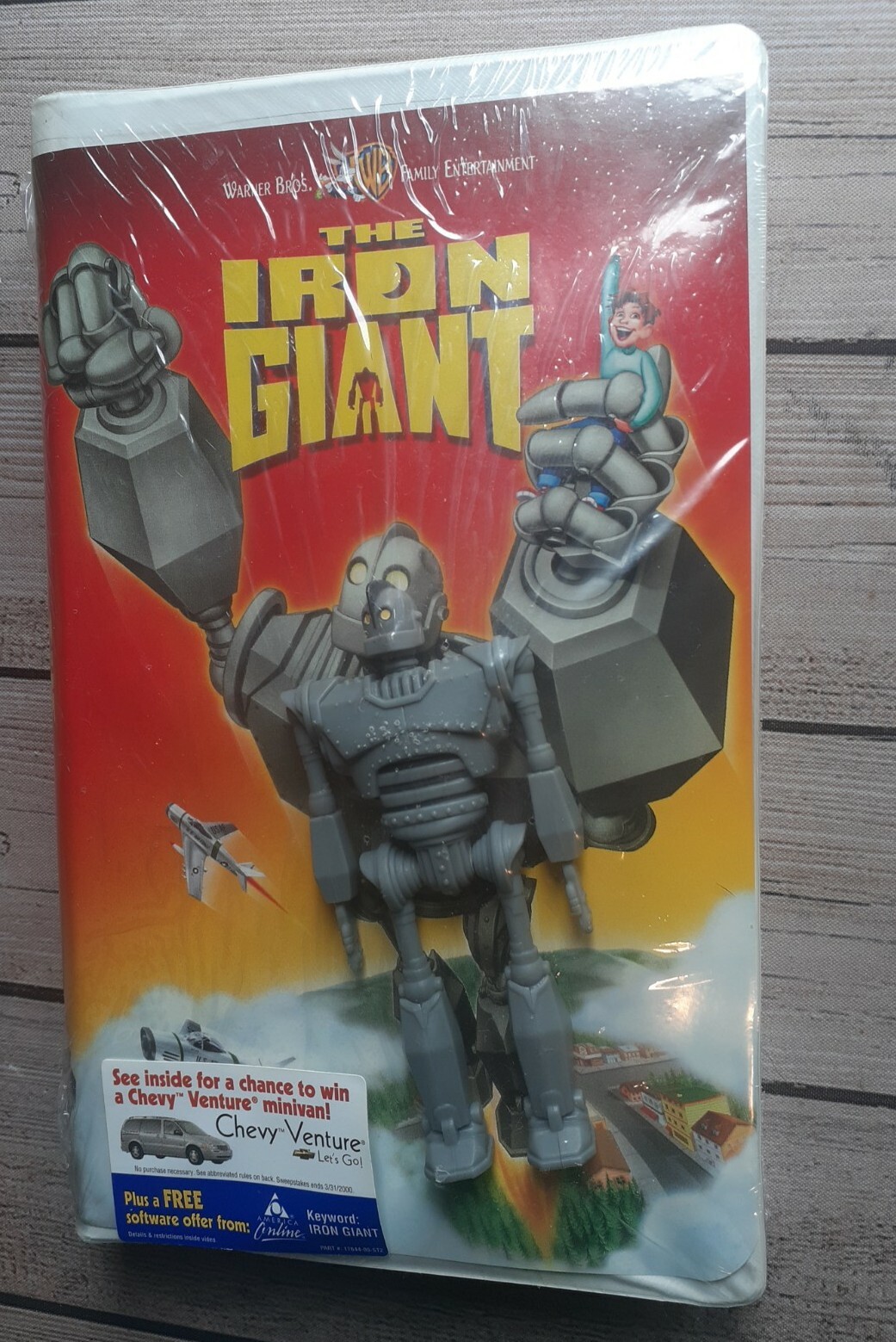 The Iron Giant (VHS, 1999, Clamshell) for sale online | eBay