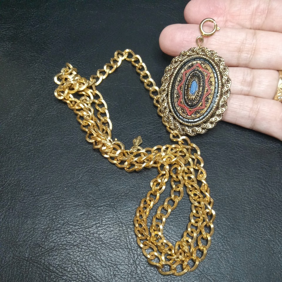 Vintage SARAH COVENTRY Chain Necklace Pendent And Brooch Glass Carved ...