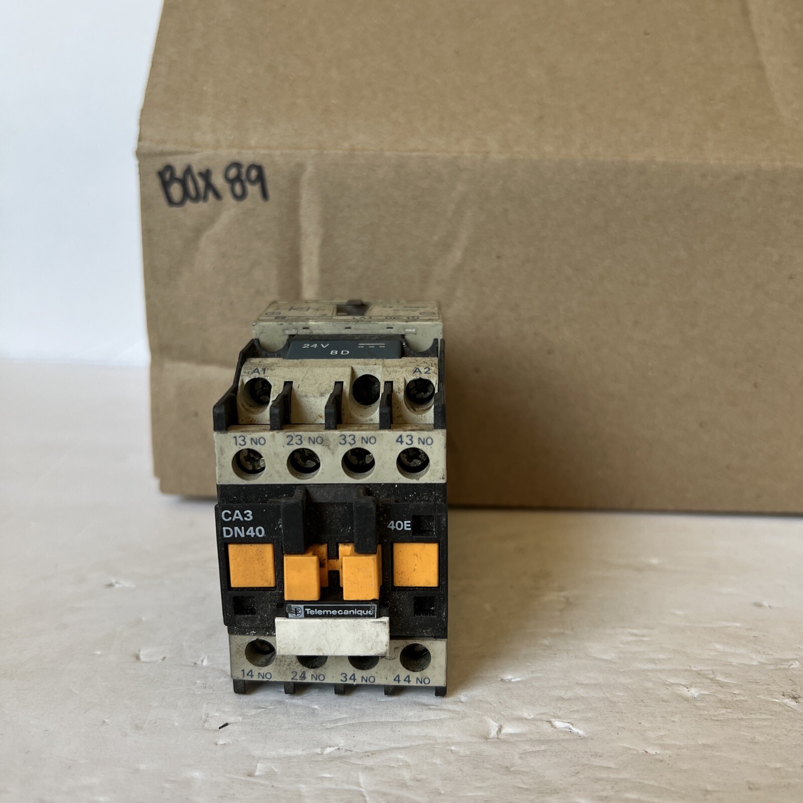 Telemecanique CA3 DN40 Control Relay | eBay