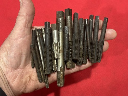 Lot Of 21 MACHINIST METAL THREADING TAPS ESTATE FIND OLD USA MADE ...