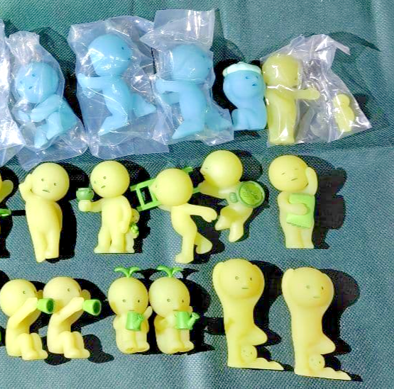 SMISKI 30 PCS Set Cute Collectible Figurines Near Mint Japan Figurines ...