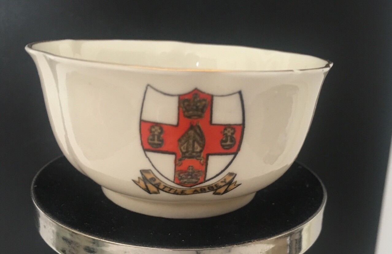 Goss Crest Ware China ‘Battle Abbey’ Cup And Saucer-W H Goss- AF See ...