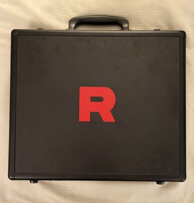 Team Rocket Locking Briefcase & keys 180 card 9 pocket 10 page ...