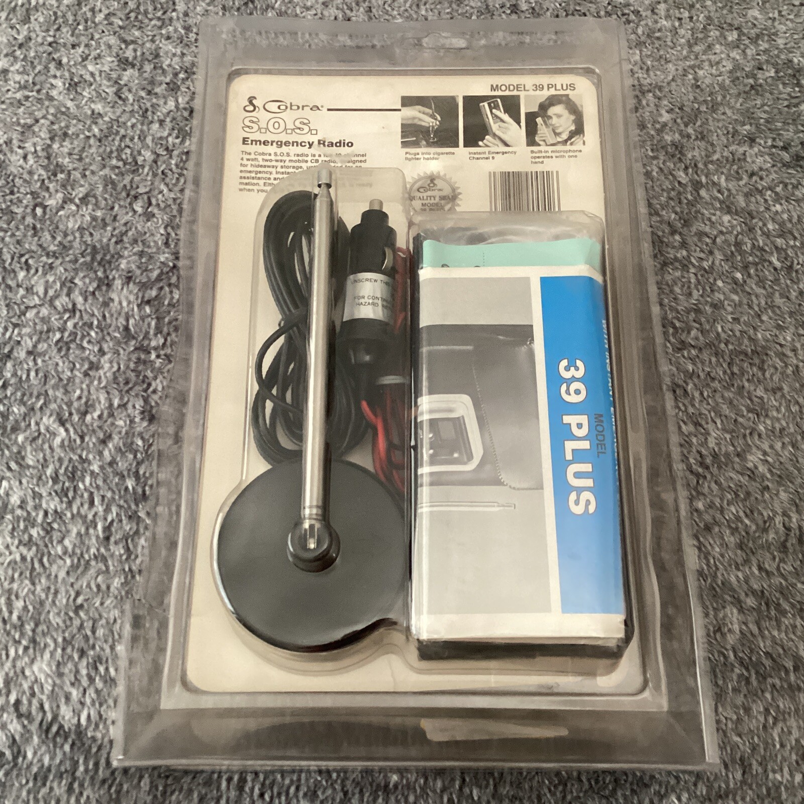 Vintage Cobra 40 Channel SOS Emergency 2 Way CB Mobile Radio Model 39 ...