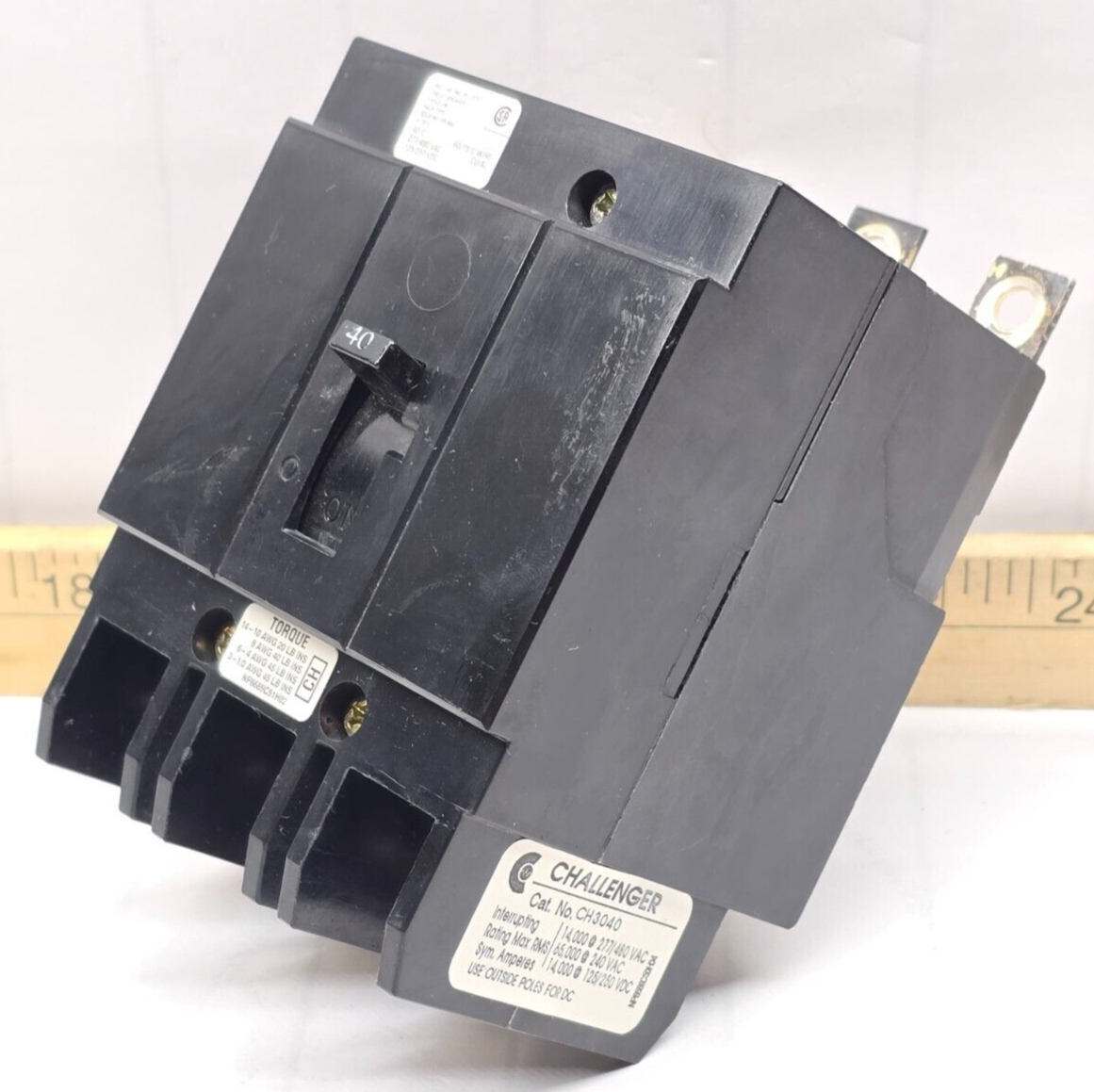 CHALLENGER 40 AMP BOLT-ON CIRCUIT BREAKER 480/277 VAC 3 POLE 65 kA CH3040 | eBay