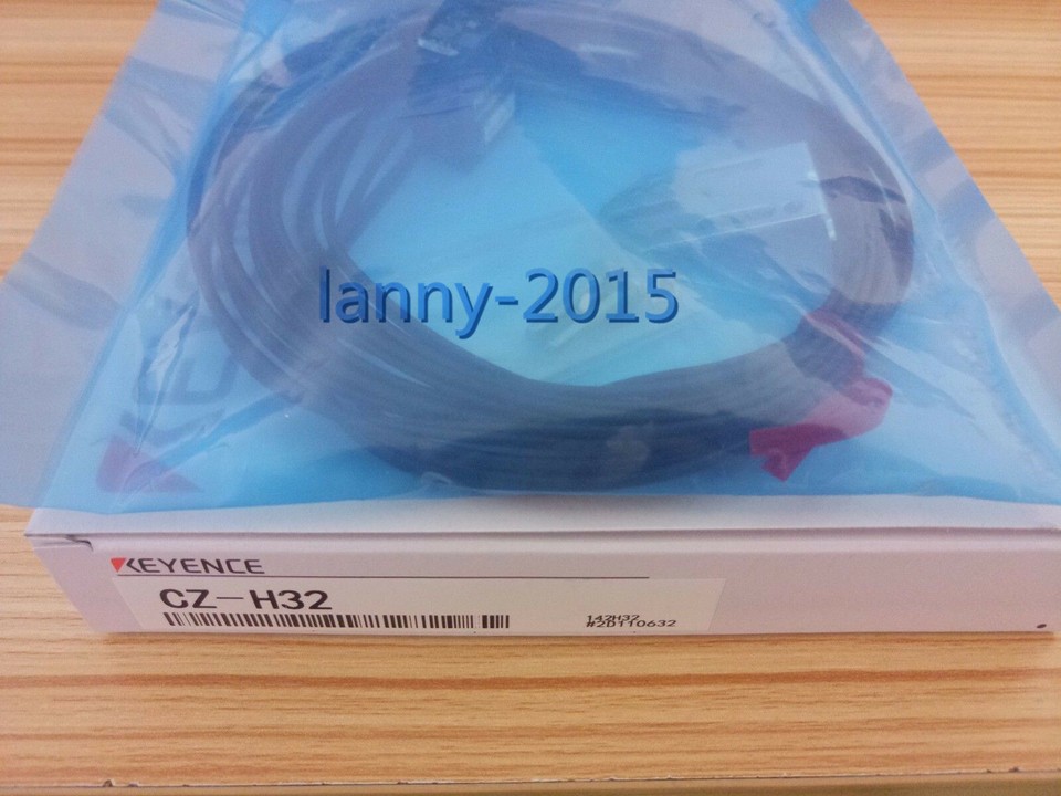 1PC New KEYENCE Color fiber sensor CZ-H32 | eBay