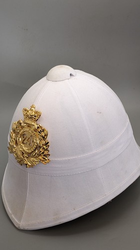 24 Foot Shako Plate British Army Badge. On white used Helment. Size 56 ...