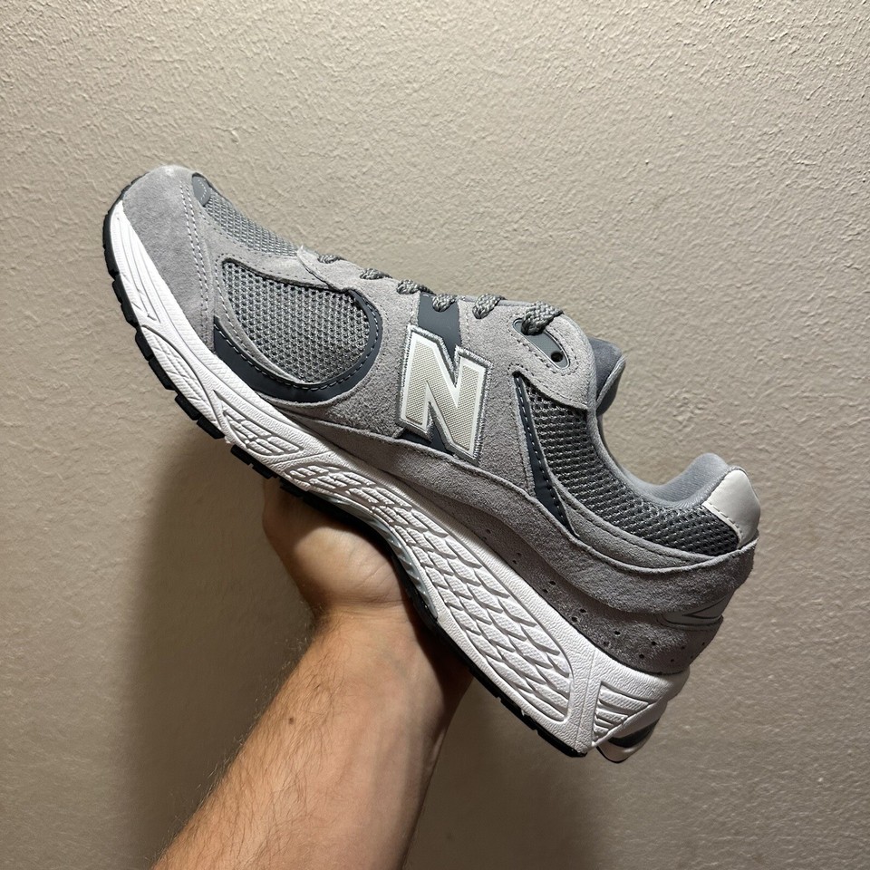 New Balance 2002R Steel Grey Orca White Sneakers M2002RST Men’s Size 10 ...