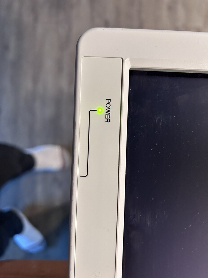 Olympus 26 Inch OEV261H High Defin1tion LCD Monitor with AC Adaptor "AS ...