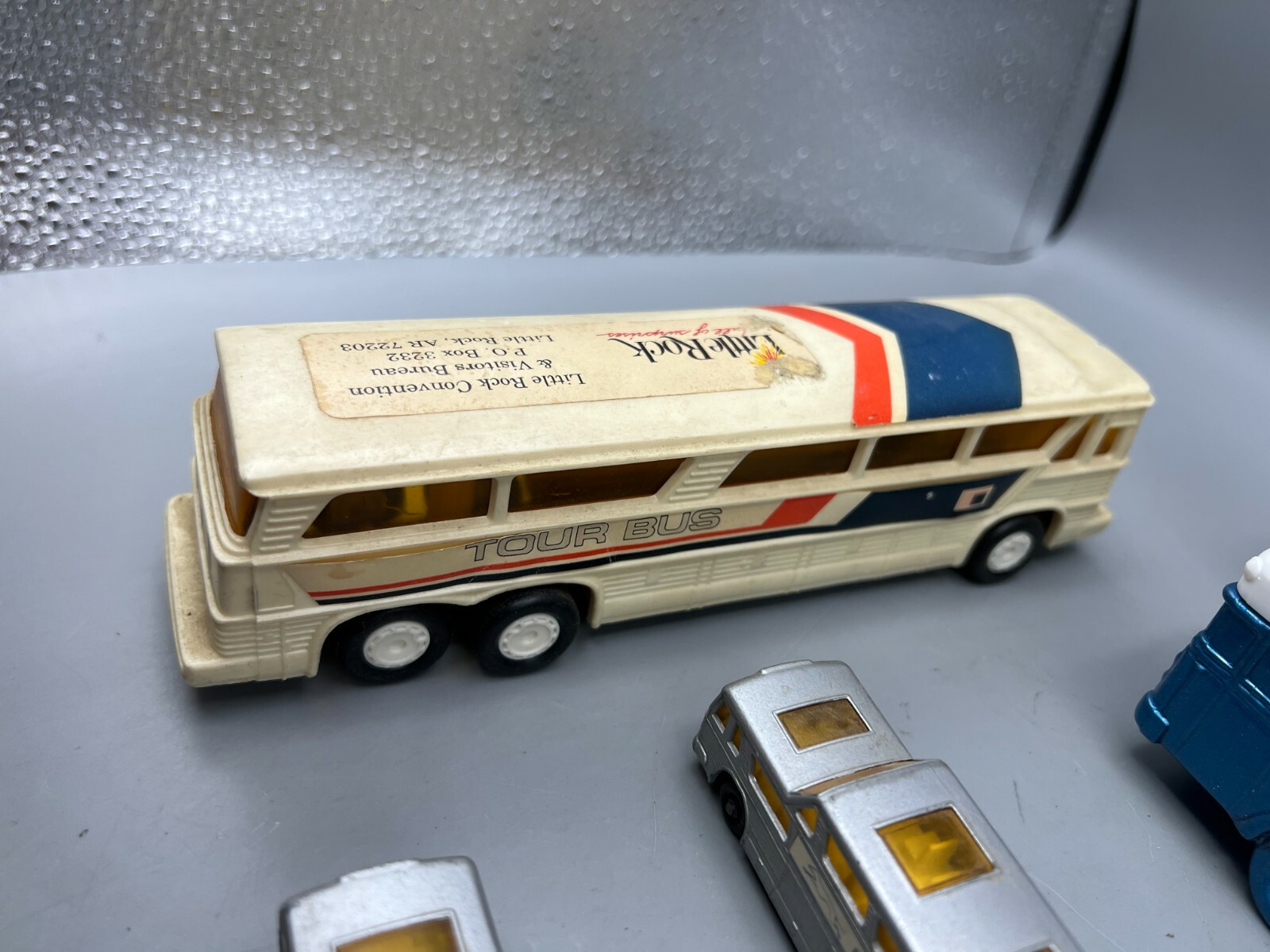 Lot of 6 Toy Buses Greyhound Lesney Hotwheels Animal Crackers Avon ...
