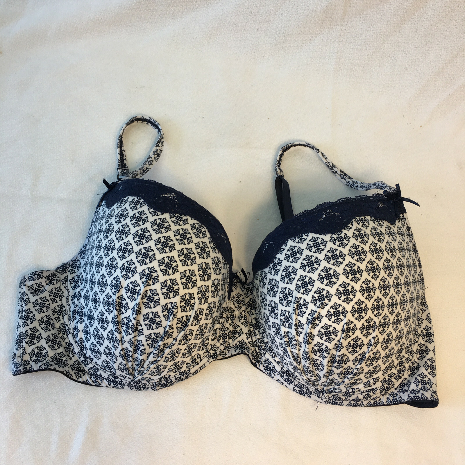 Laura Ashley Blue Floral Pushup Full Coverage Bra 42D… - Gem