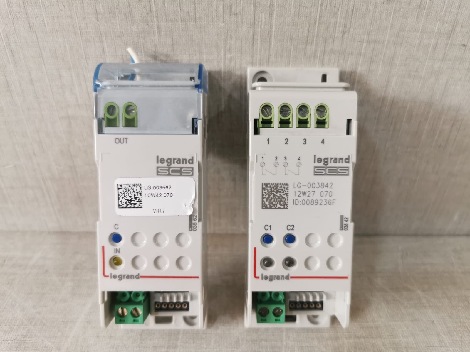 LEGRAND SCS 035 62 2-DIN MODULES + LEGRAND SCS 038 42 SCS GATEWAY ...