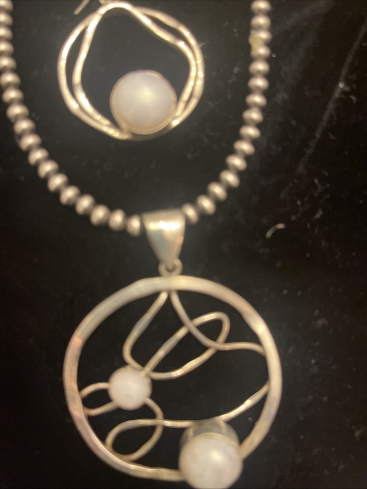 Amazing Custom Showpiece in Silver with Large Pendant With Matching ...