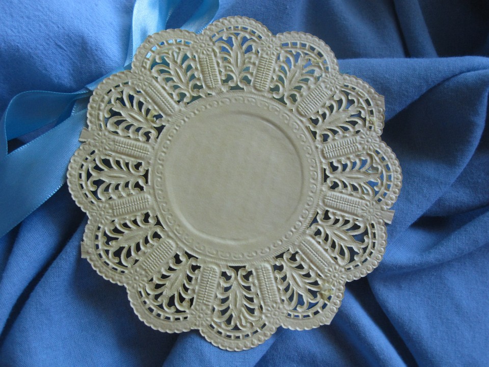 6 pcs 5" INCH ROUND YELLOW ROUND PAPER DELICATE LACE PAPER DOILIES | eBay