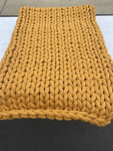 Bearaby Tencil Tree Napper Throw 20 Lb Reta $289 Marigolds Wheat | eBay