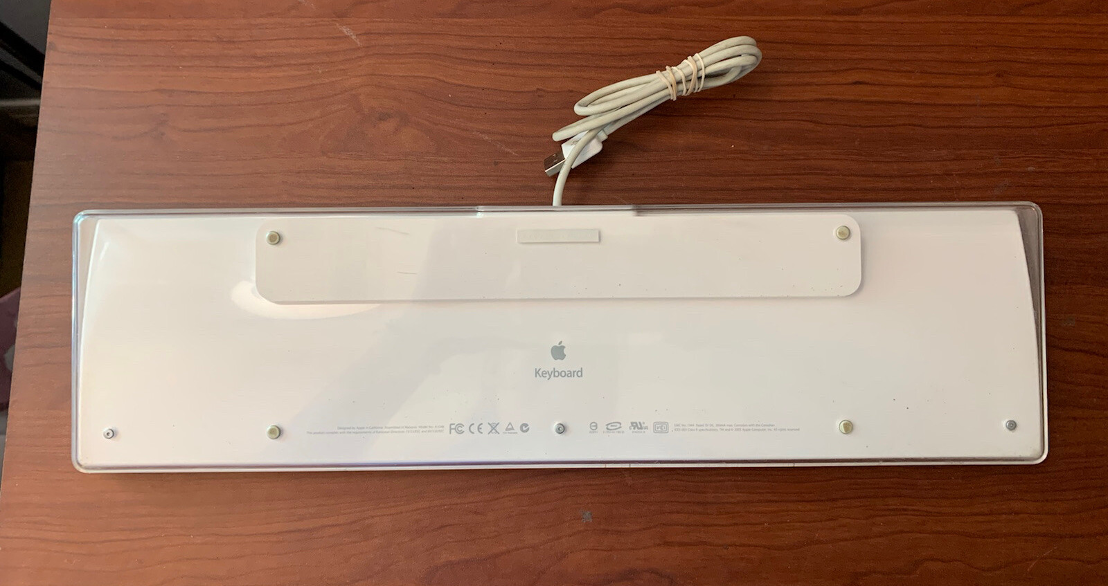 Genuine Apple Mac A1048 White Wired Full Size Keyboard English with 2 ...