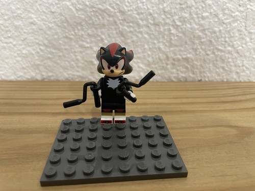 LEGO Shadow Minifigure from Sonic the Hedgehog 76995 set | eBay Australia