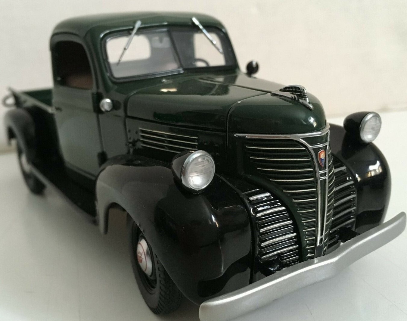Dodge Chrysler Plymouth Ram Pickup Truck Car Built Metal Model Classic ...