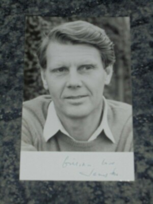 JAMES FOX - ACTOR - POSTCARD PHOTO SIGNED (DEDICATED) | eBay UK