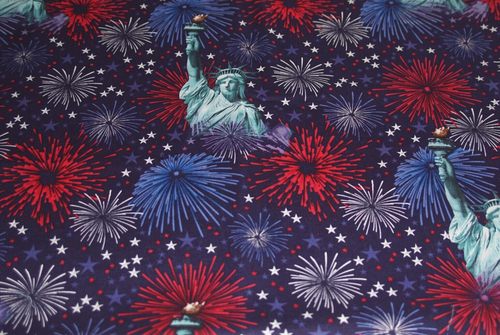 1 yd ADK Cotton Fabric LADY LIBERTY FIREWORKS Statue of Liberty Red ...