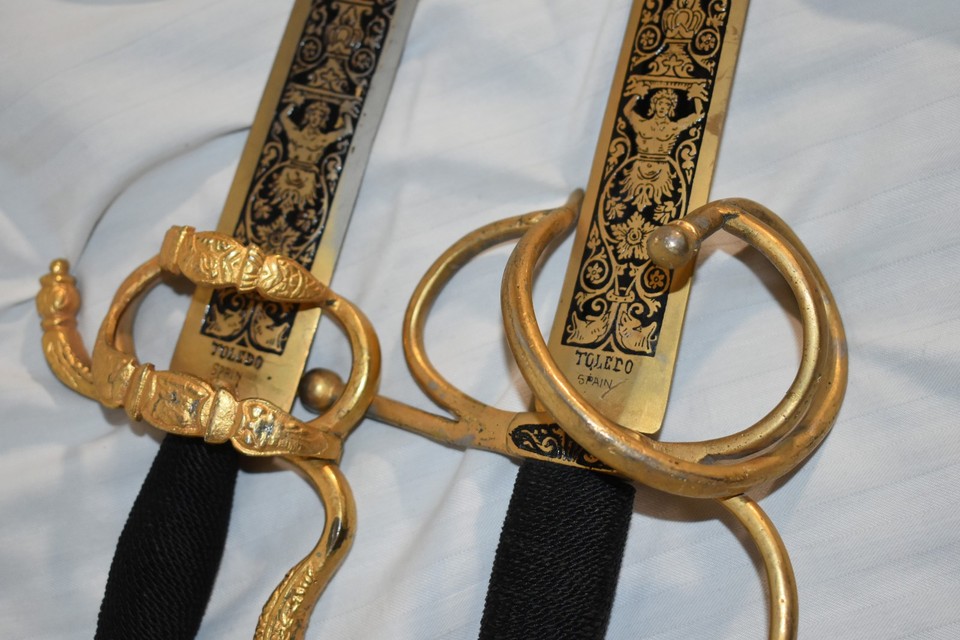 Tuledo Rapier pair of swords | eBay