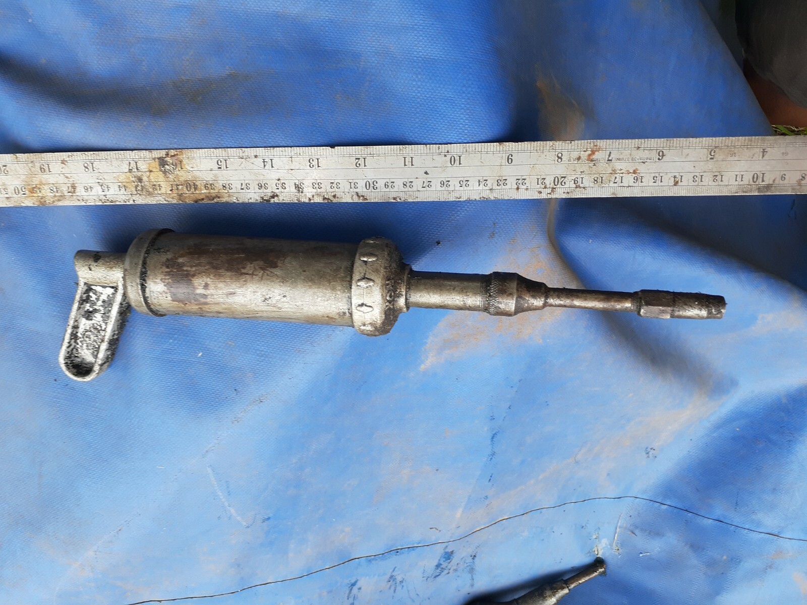 ROX 200g press grease gun | eBay Australia