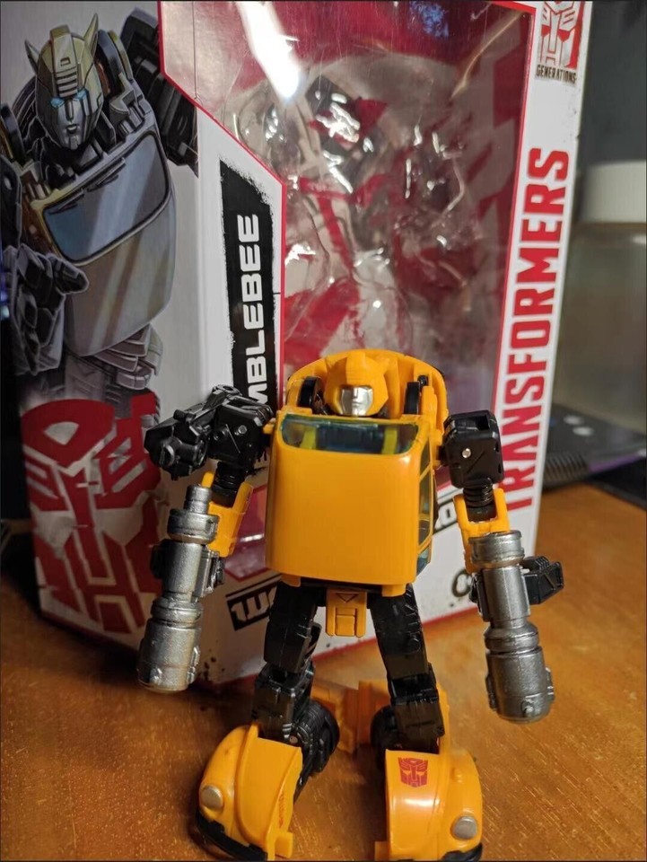 Hasbro Transformers Earthrise War for Cybertron Netflix Bumblebee ...