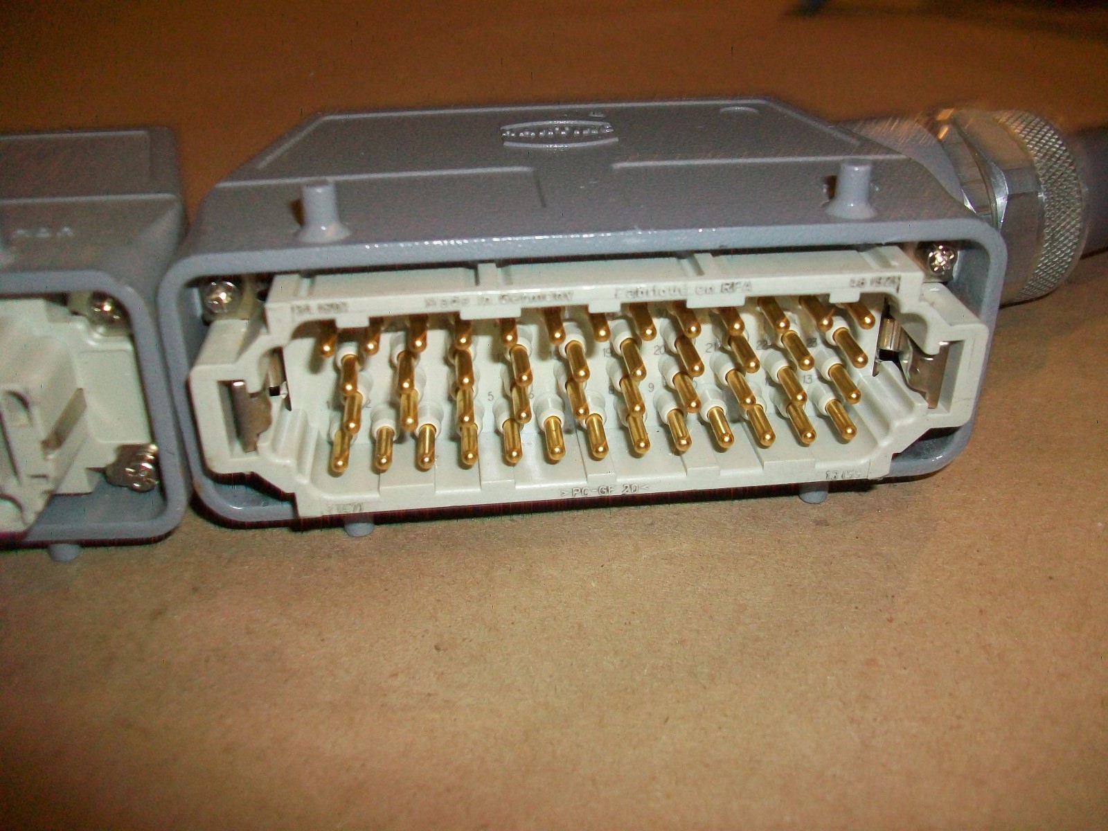 2pc set Harting PC-GF20 46-Pin Female Male Connector Plug Aluminum Hood ...