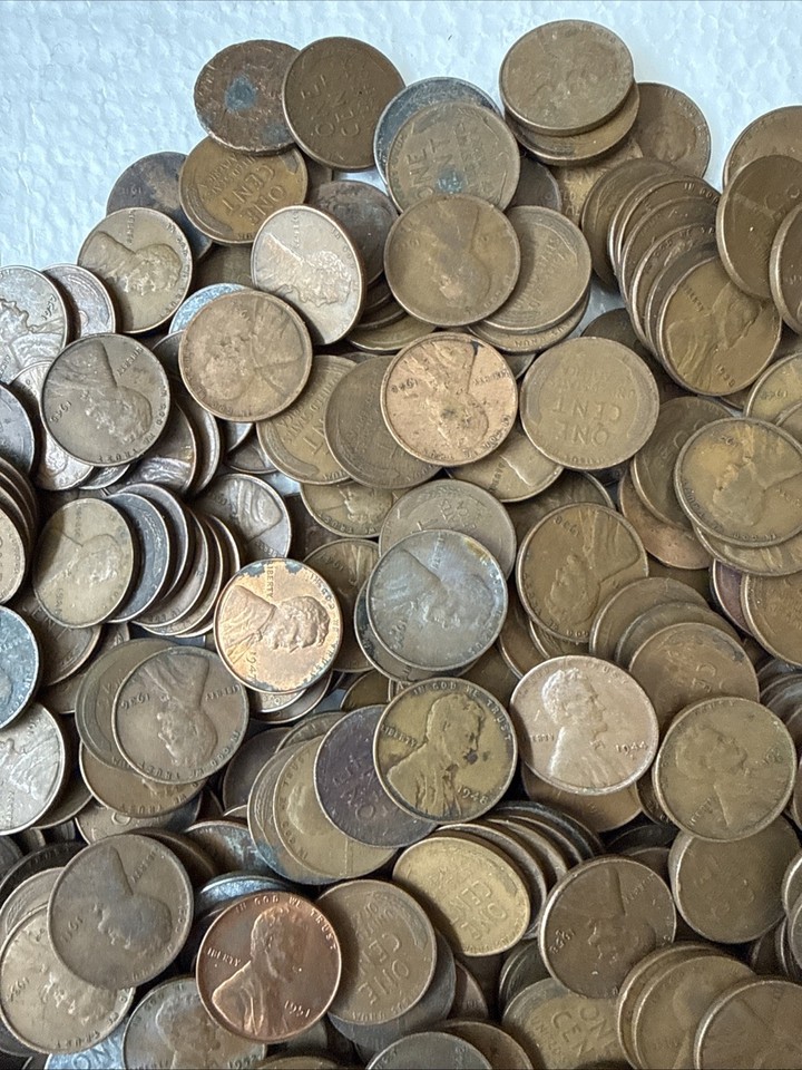 Lincoln Wheat Cents 1000+, Coins In Photo are Coins received. Free ...