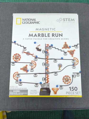 NATIONAL GEOGRAPHIC Magnetic Marble Run - 150-Piece STEM Building Set ...