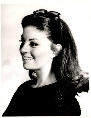 LG970 Original Photo GAIL MARTIN Dean Daughter Lovely Pretty Young Chic ...