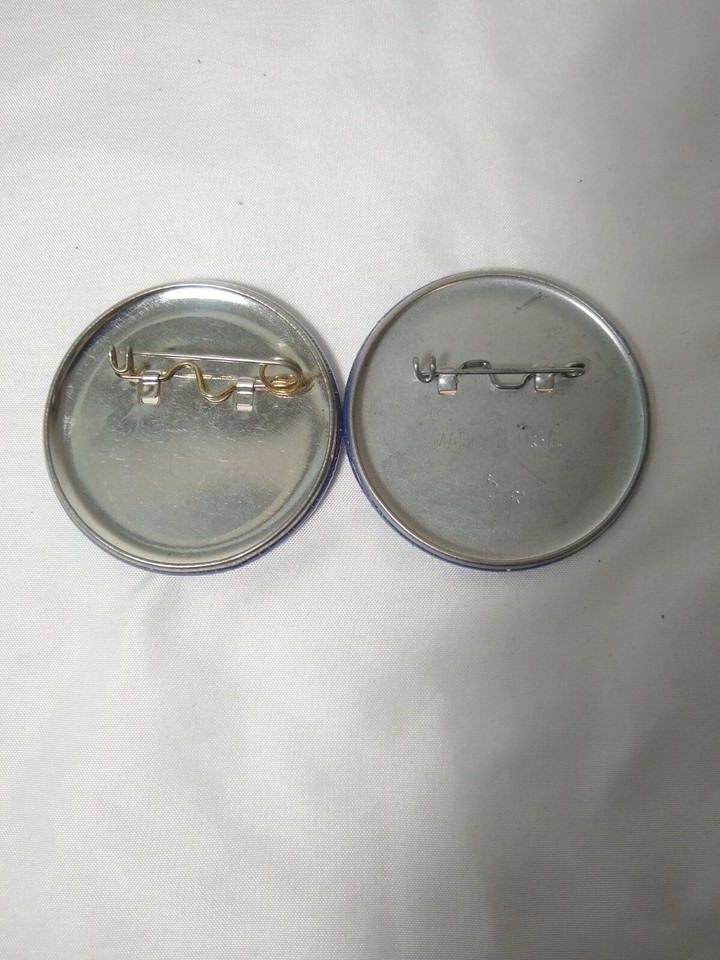 LOT OF 2- Vintage Phoenix Open Golf Tournament Pinback Buttons (80/82 ...