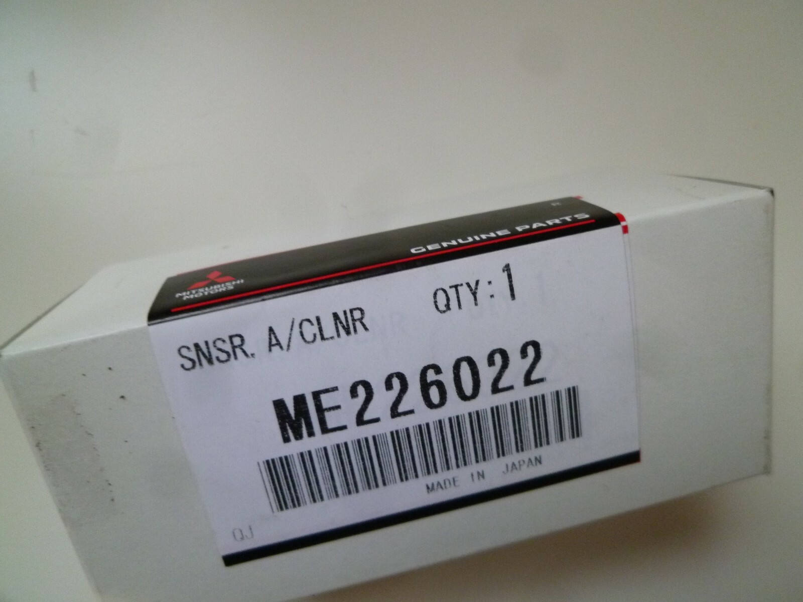 Genuine Mitsubishi Air Flow Sensor ME226022 F/S | eBay