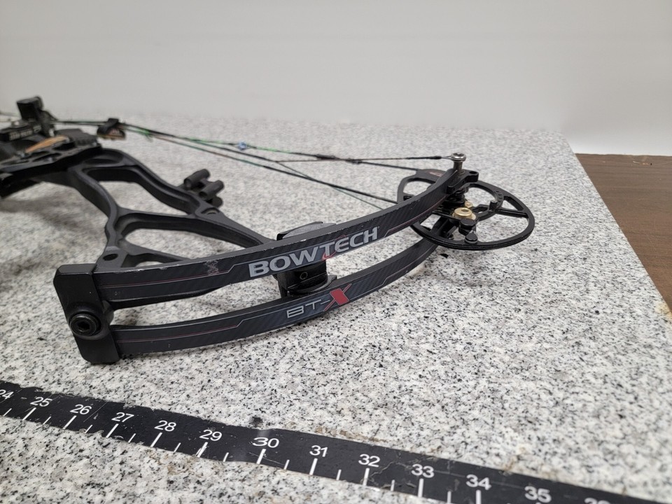 Bowtech BT-X Right Handed Compound Bow, 60lb 28" Draw a-x | eBay