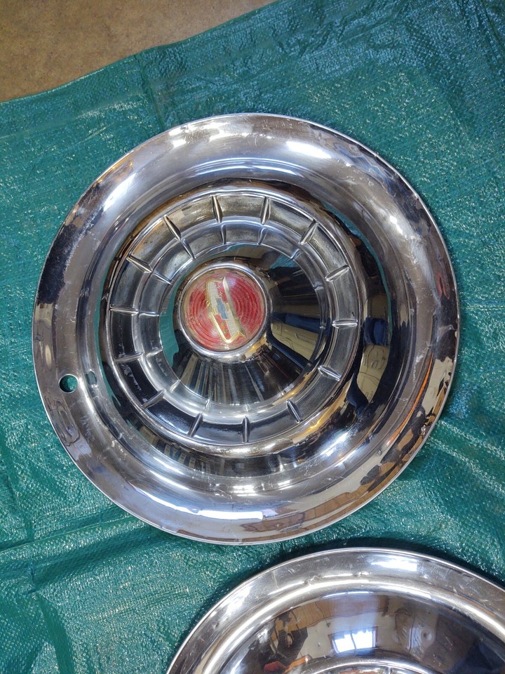 GM OEM 53 1953 1954 54 CHEVY ACCESSORY HUBCAP 15 Wheel Cover Hub Caps ...