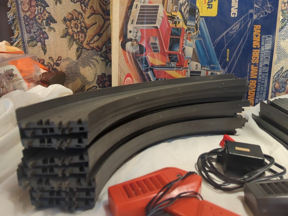 Vtg Ideal TCR Total Control Racing Rigs Jam Roadway Slotless Slot Car ...