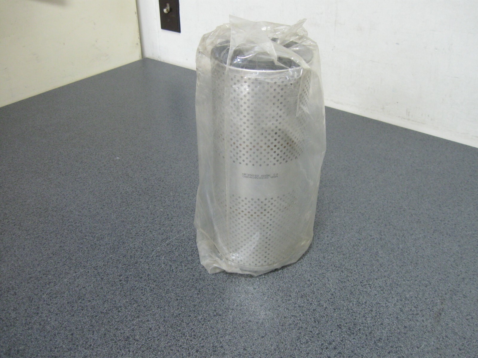 CATERPILLAR 1R0773 - cross reference oil filters | oilfilter ...